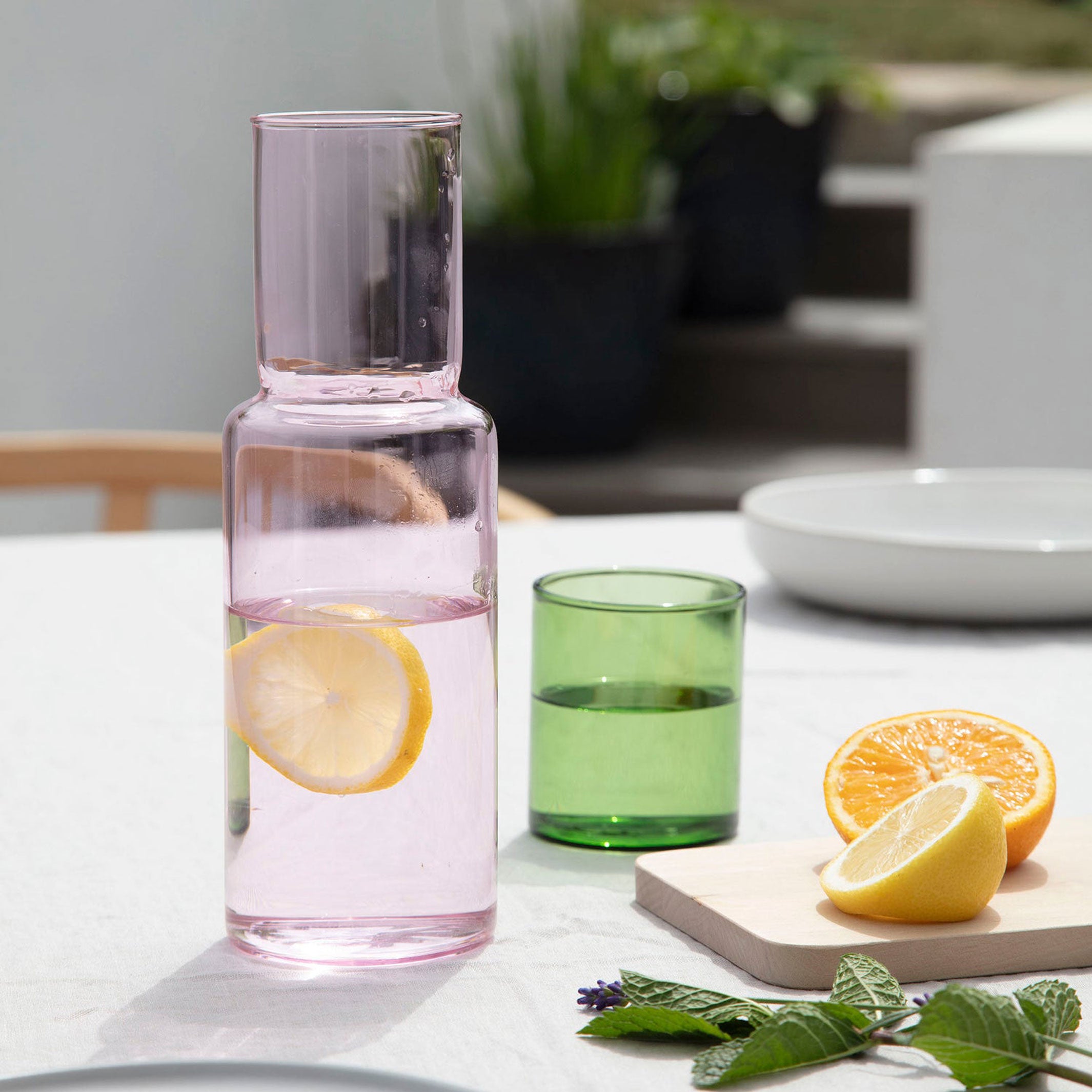 DUO TONE | dual color GLASS CARAFE SET | Block Design – BLICKFANG ...